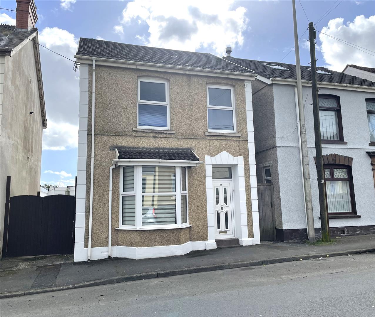 Properties for Sale - Grid - Dawsons - Estate Agents in Swansea and ...